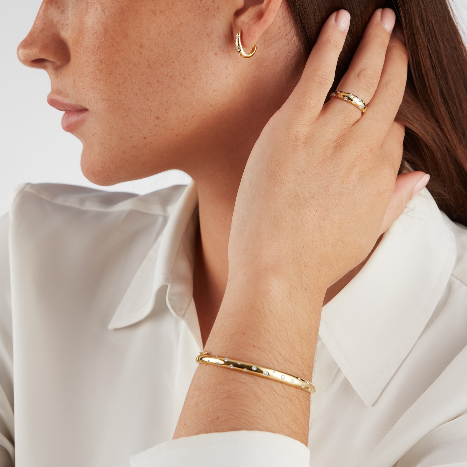 Goldsmiths 9ct Yellow Gold 0.35cttw Diamond Flush Set Scatter Ring ...