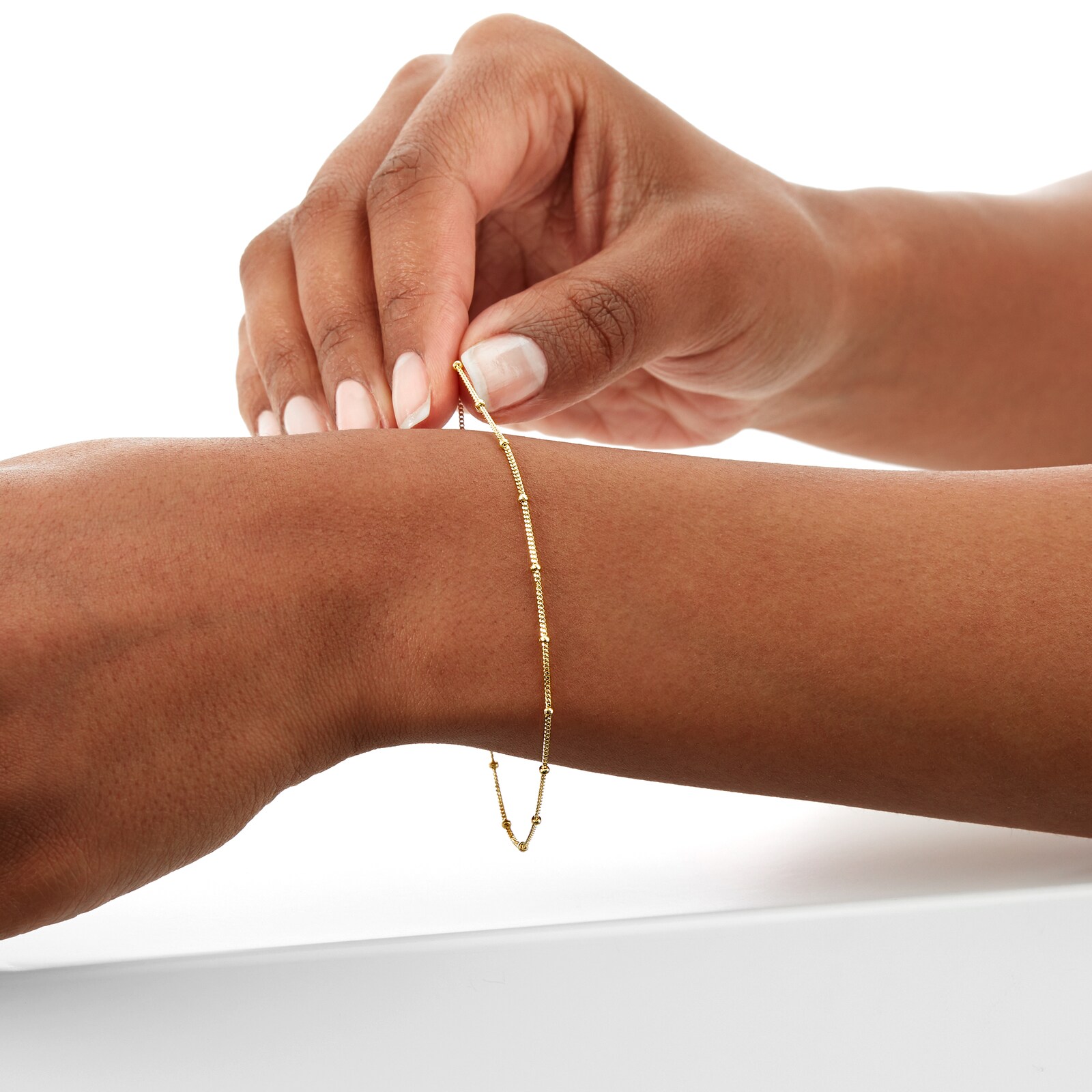 Goldsmiths 9ct Yellow Gold Beaded Chain Bracelet G10FCBGS07 | Goldsmiths