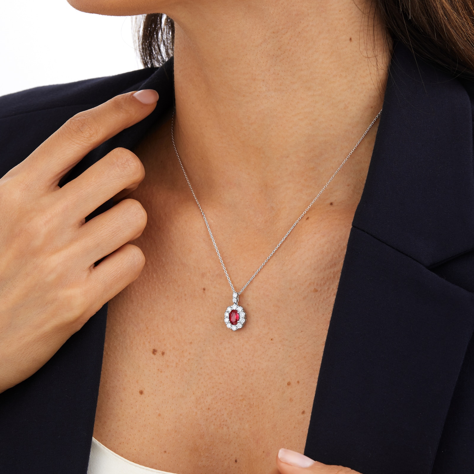 Mappin & Webb 18ct White Gold 0.68cttw Diamond and Ruby Oval Halo ...