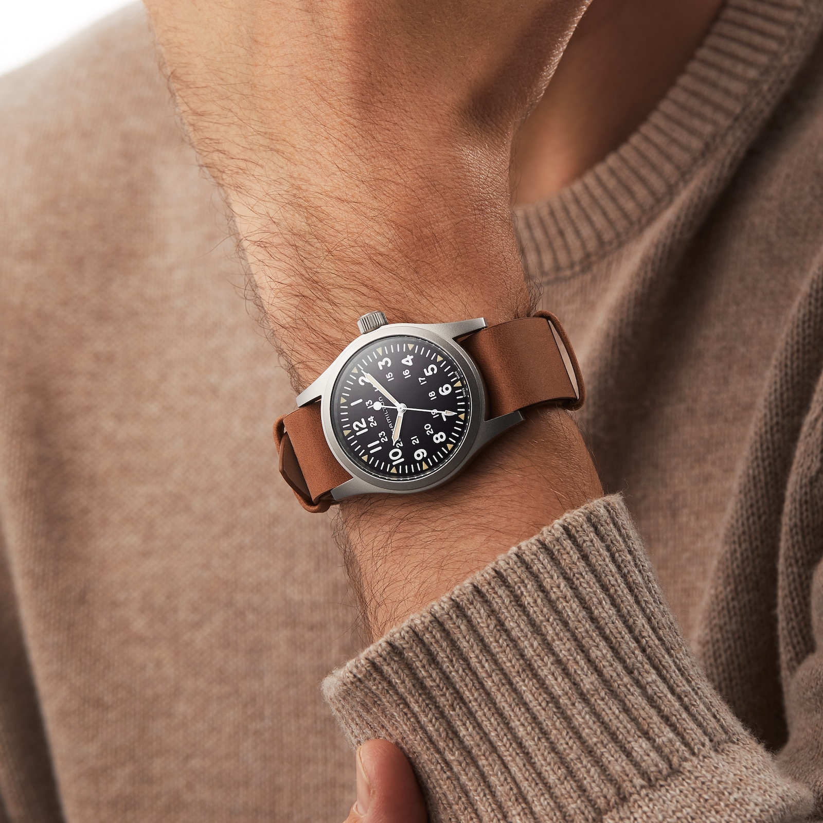 Hamilton Khaki Field 38mm Mens Watch H69439531 | Watches Of Switzerland UK