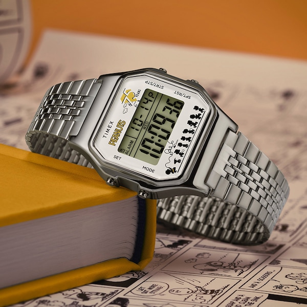 Timex Timex x Peanuts T80 75th Anniversary Edition 34mm Mens Watch ...