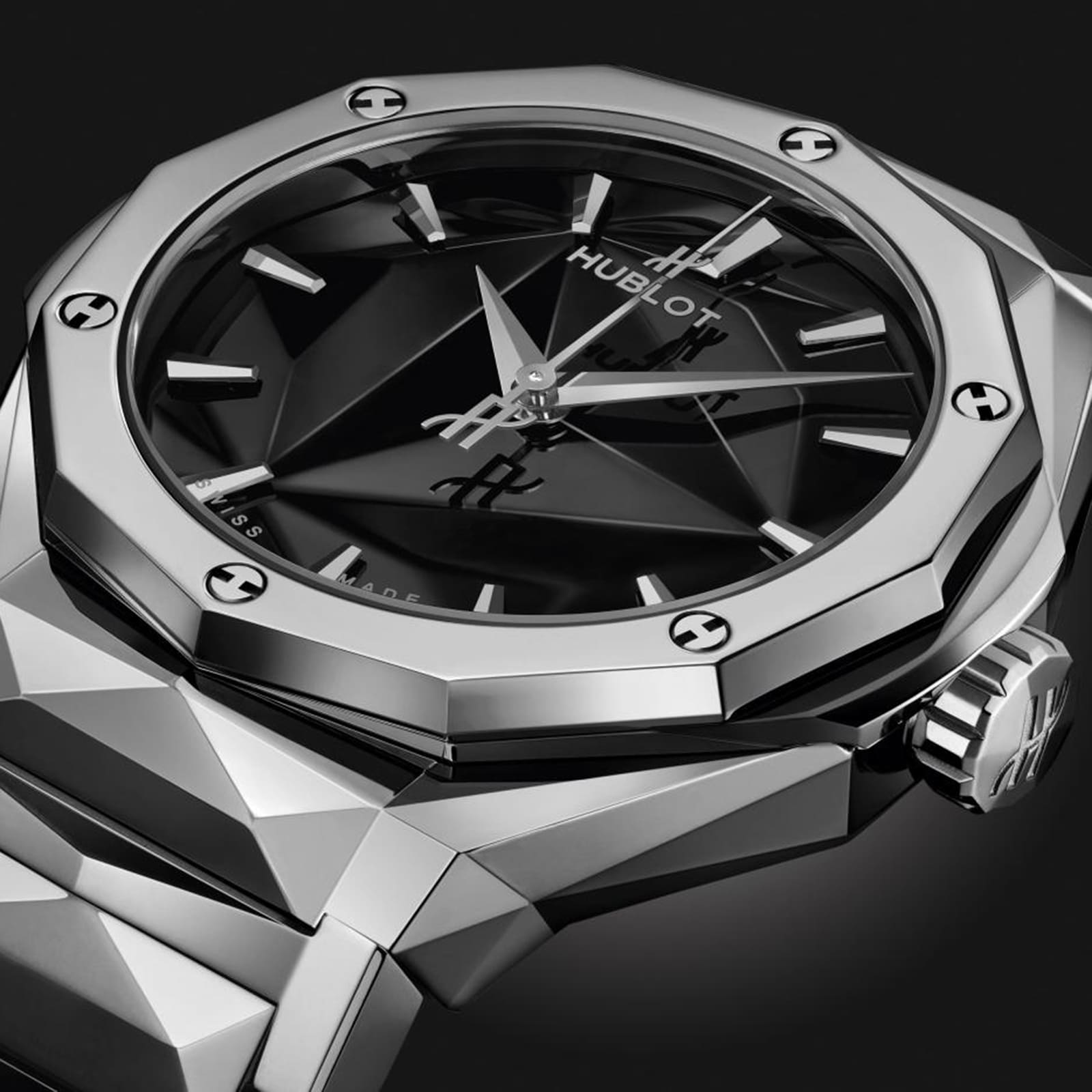 Hublot Classic Fusion 40mm Mens Watch 550.NS.1800.NS.ORL22 | Watches Of ...