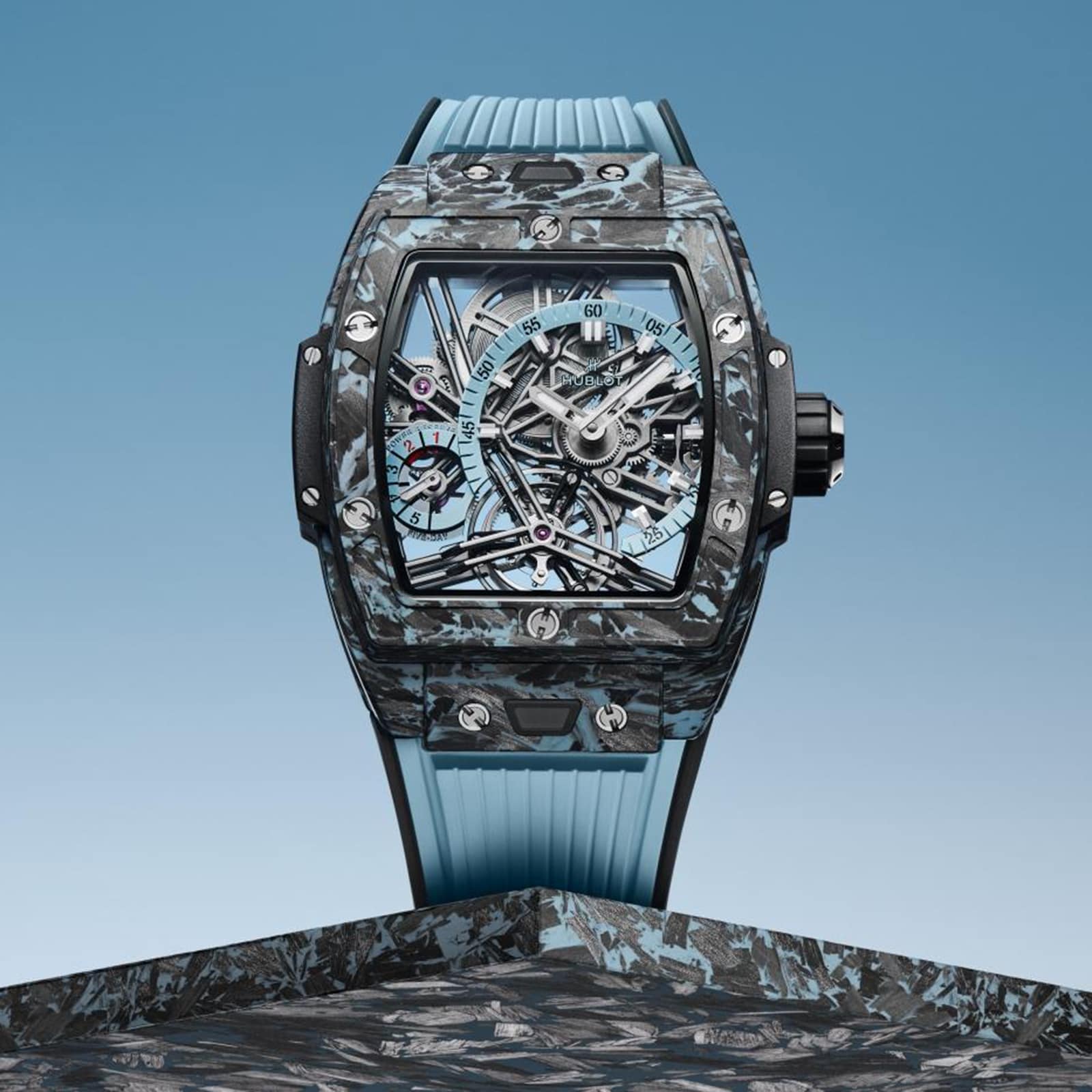 Hublot Spirit Of Big Bang Tourbillon Carbon Sky Blue 42mm 645.QL.5117 ...