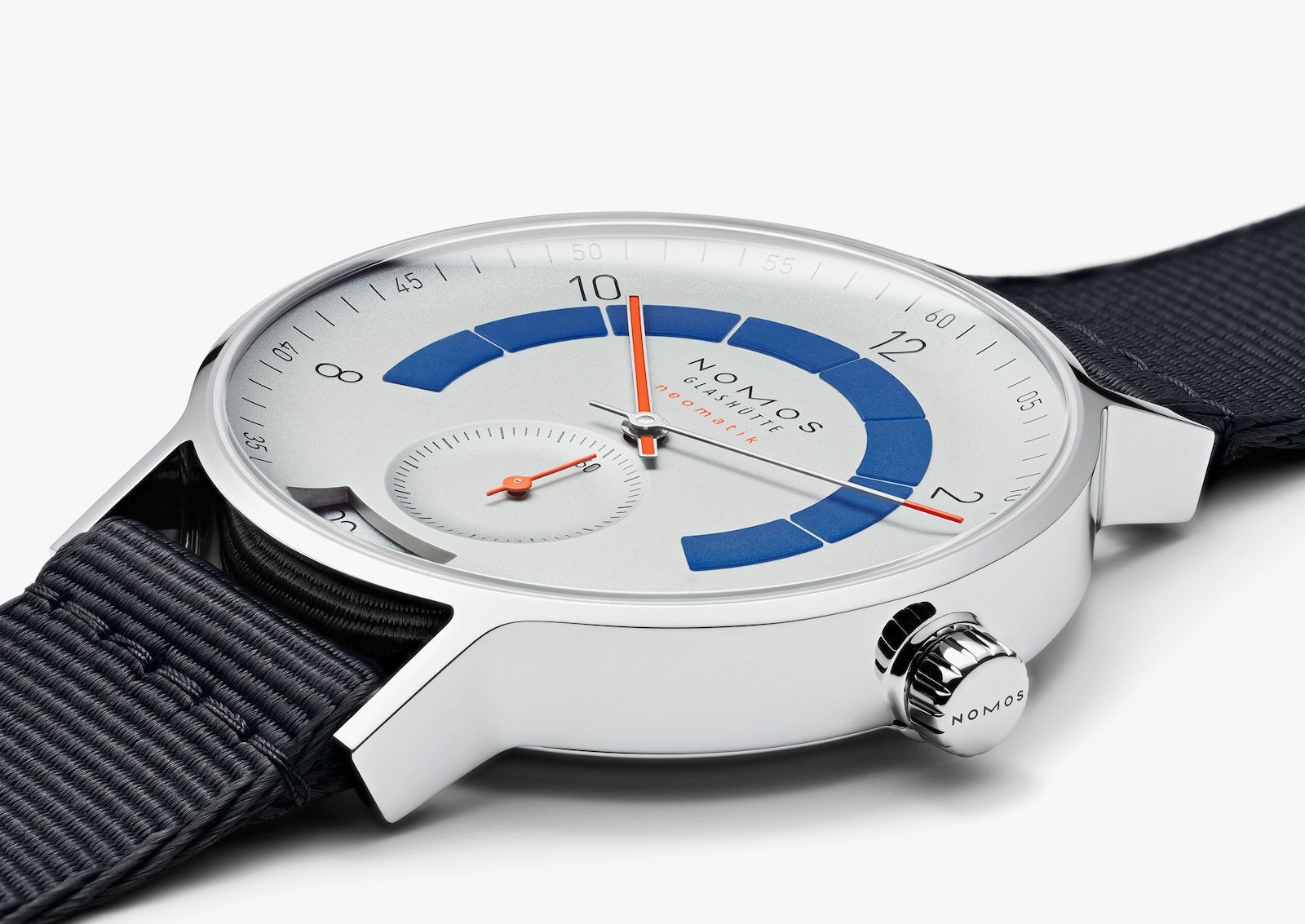 NOMOS Glashutte Autobahn Neomatik 41 Date Sports Gray 1303 | Watches Of ...