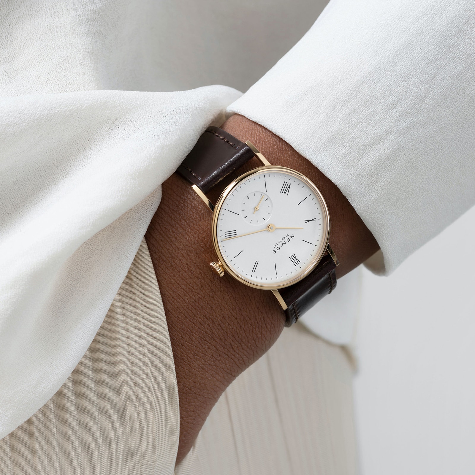 NOMOS Glashutte Ludwig Gold 33mm 210 | Goldsmiths