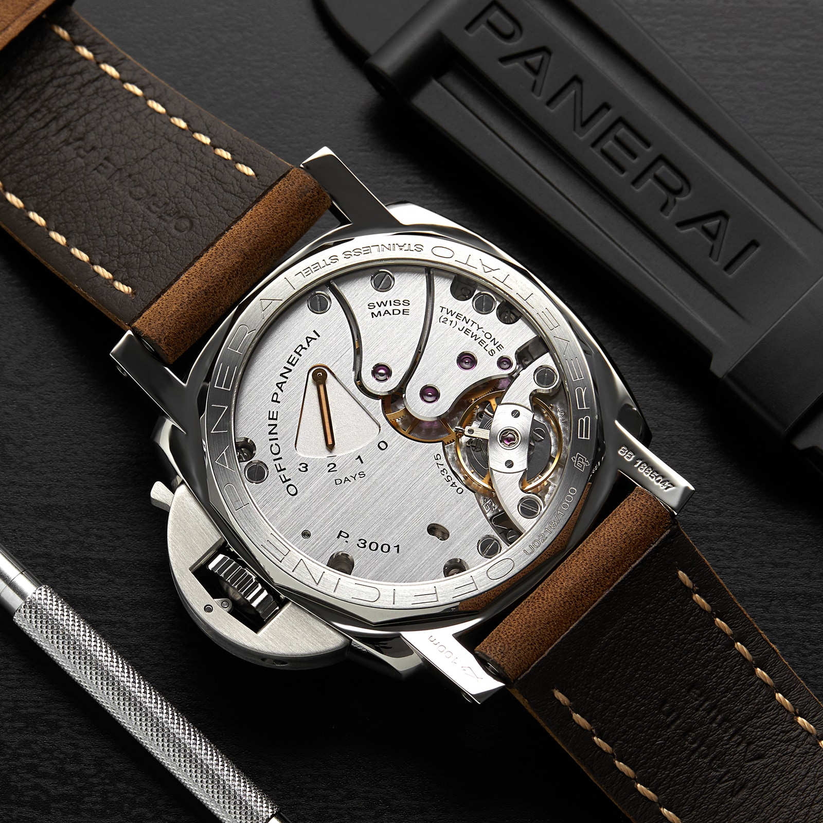 Panerai Luminor Marina 47mm Mens Watch PAM00422 | Watches Of Switzerland UK
