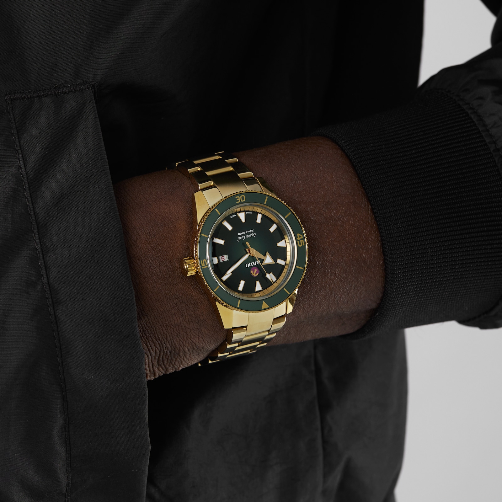 Rado Captain Cook Automatic 42mm Mens Watch Green R32136323 | Goldsmiths