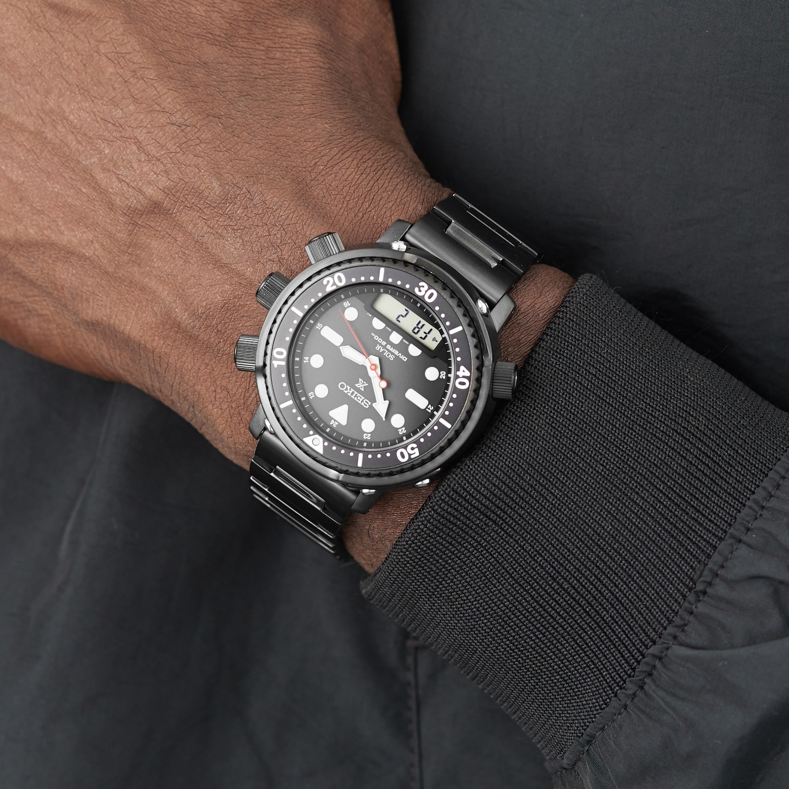 Seiko Prospex Solar 'Commando Arnie' Hybrid Diver's 40th Anniversary ...