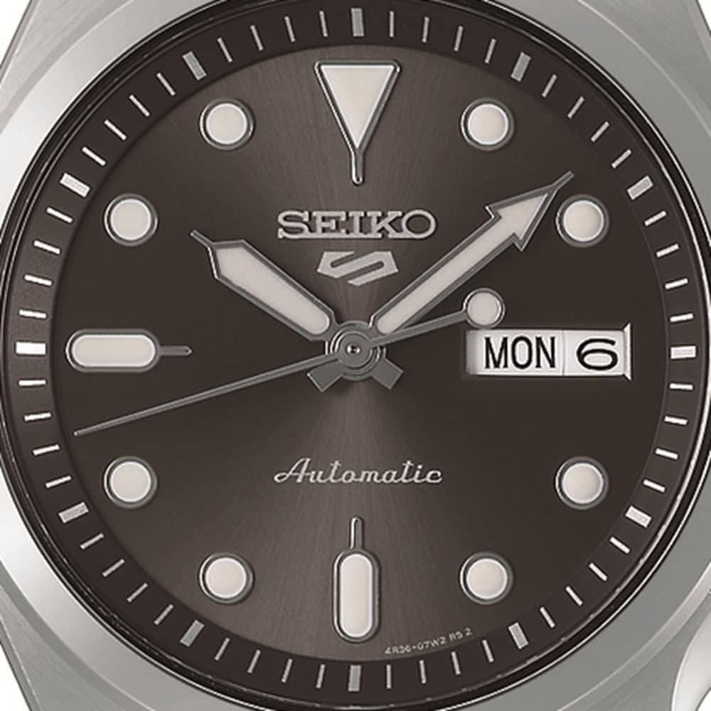 Seiko 5 Sports 5 Sports 40mm Mens Watch Black SRPE51K1 | Mappin and Webb
