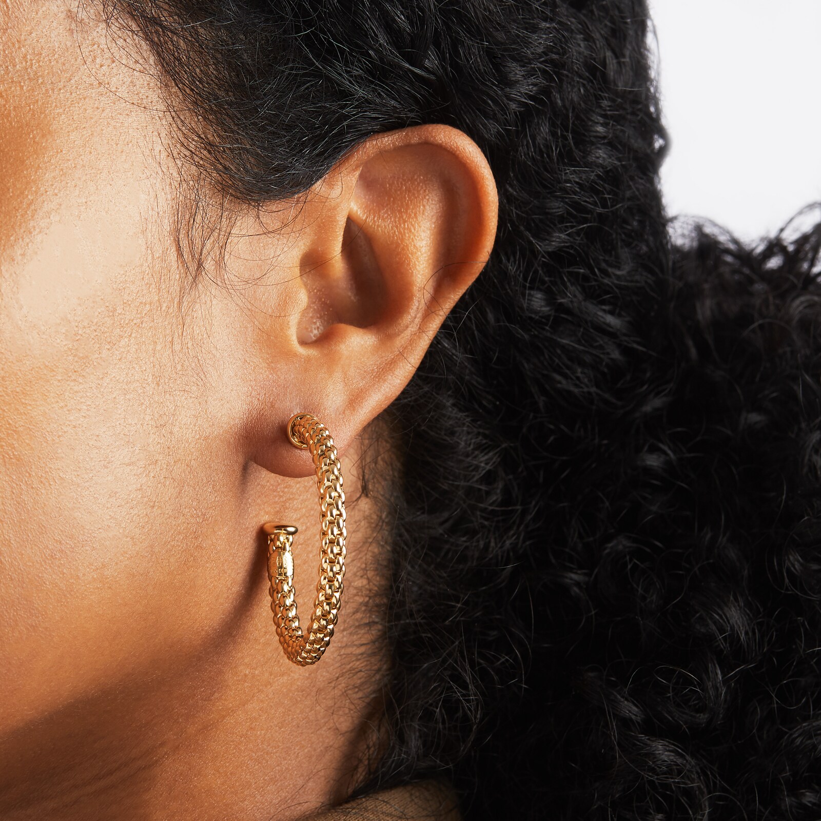 Fope Essentials 18ct Yellow Gold Medium Hoop Earrings 02E06OX_XX_G_XXX_000 | Goldsmiths