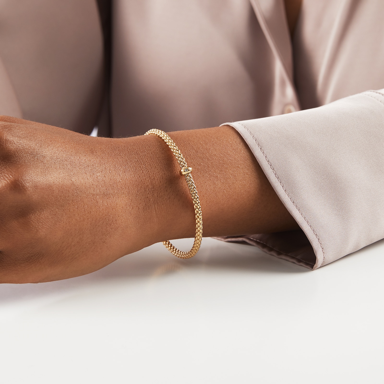 Fope 18ct Yellow Gold Prima 0.01ct Diamond Bracelet 01M08BX_BB_G_XGX ...