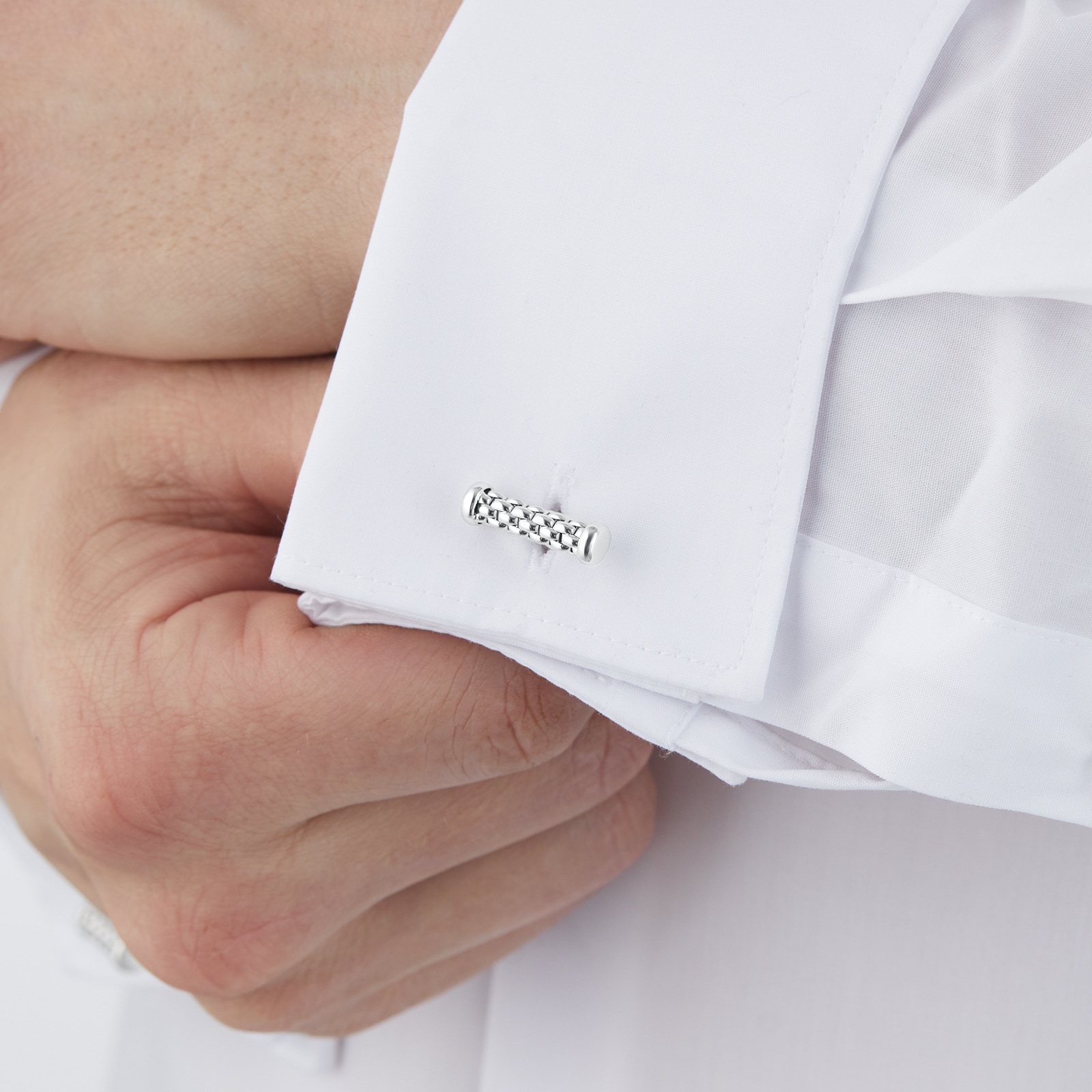 Fope Mens 18ct White Gold Cufflinks 00106GX_XX_B_XBX_000 | Goldsmiths