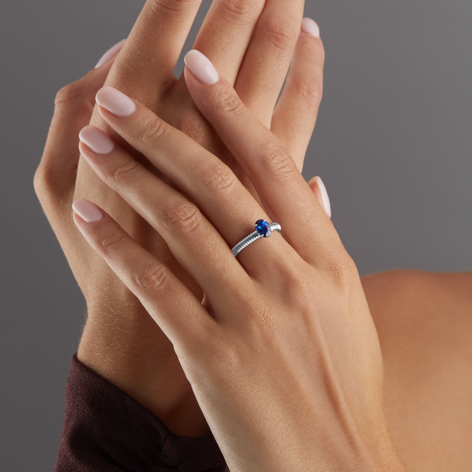 Fabergé Colours of Love 18ct White Gold Blue Sapphire Fluted Ring ...