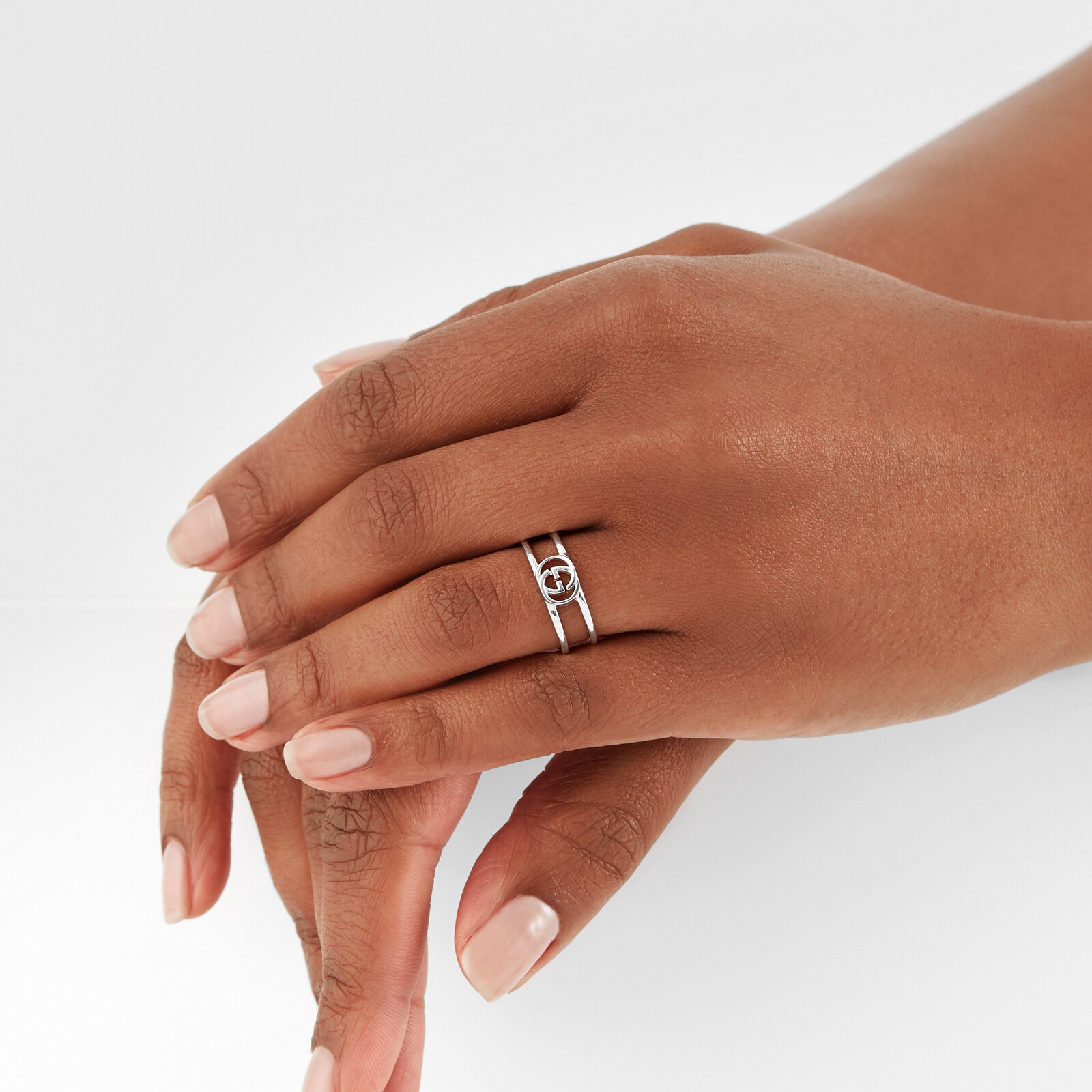 Gucci Gucci Interlocking Sterling Silver 6mm Ring YBC298036001 | Goldsmiths