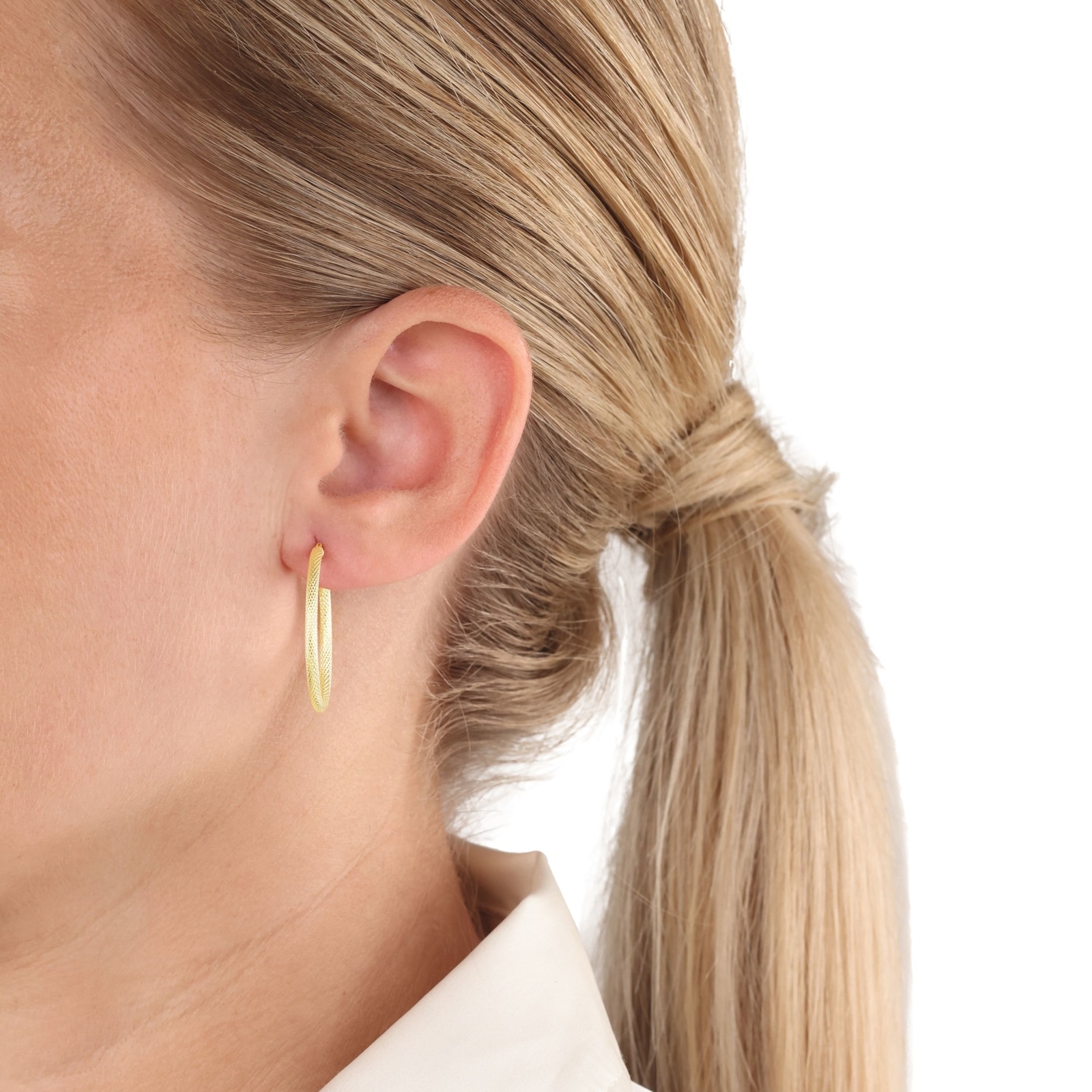 AMOR 9ct Yellow Gold 28mm Textured Hoop Earrings 2014201 | Goldsmiths